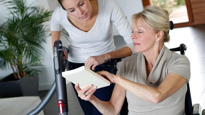 Aidants familiaux : définition, aides, conditions, démarches